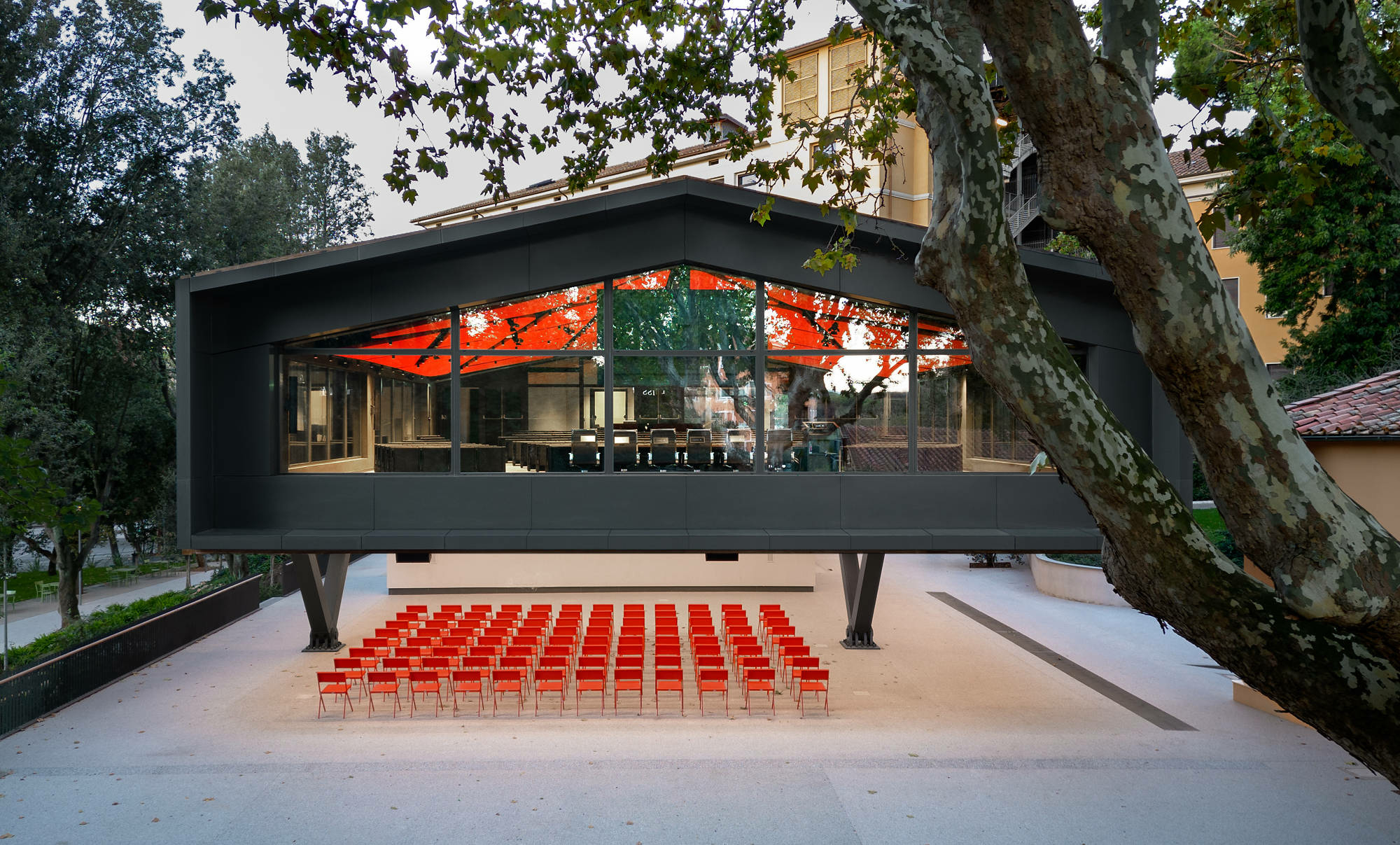 Campuserweiterung The Dome in Rom | Akustik | Bildung | Baunetz_Wissen