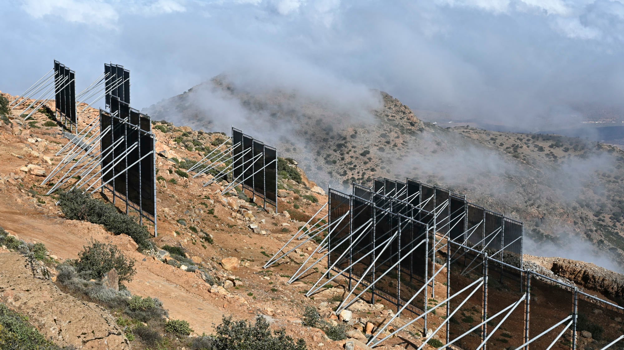 Nebelkollektoren auf dem Antiatlas in Marokko | Wasserkreislauf ...