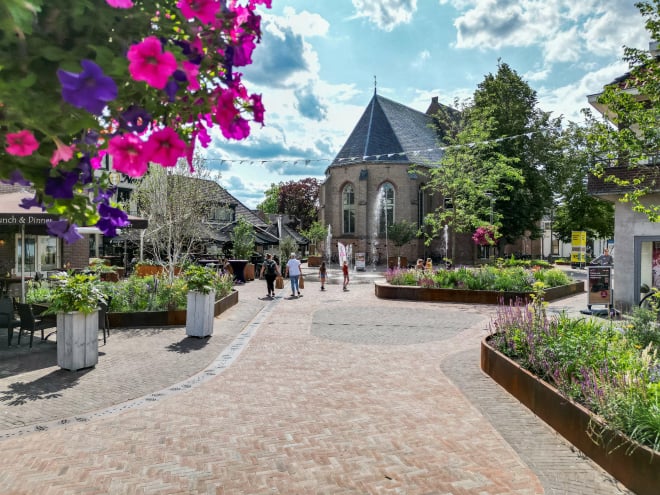 Umgestaltung Marktplatz in Raalte | Wasserkreislauf | Sonderbauten ...