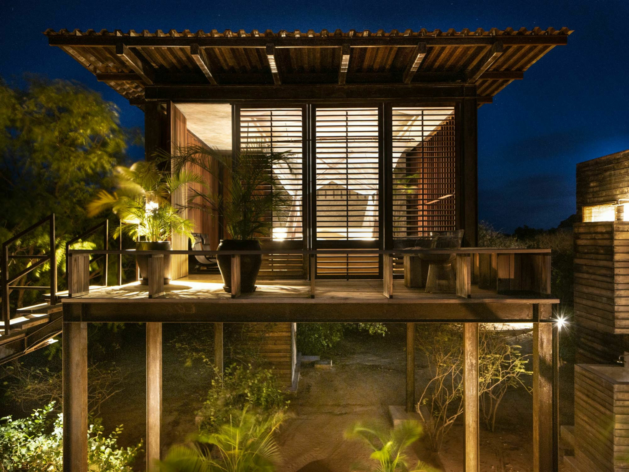 Falcon House auf dem Lamu-Archipel in Kenia | Fenster und Türen ...