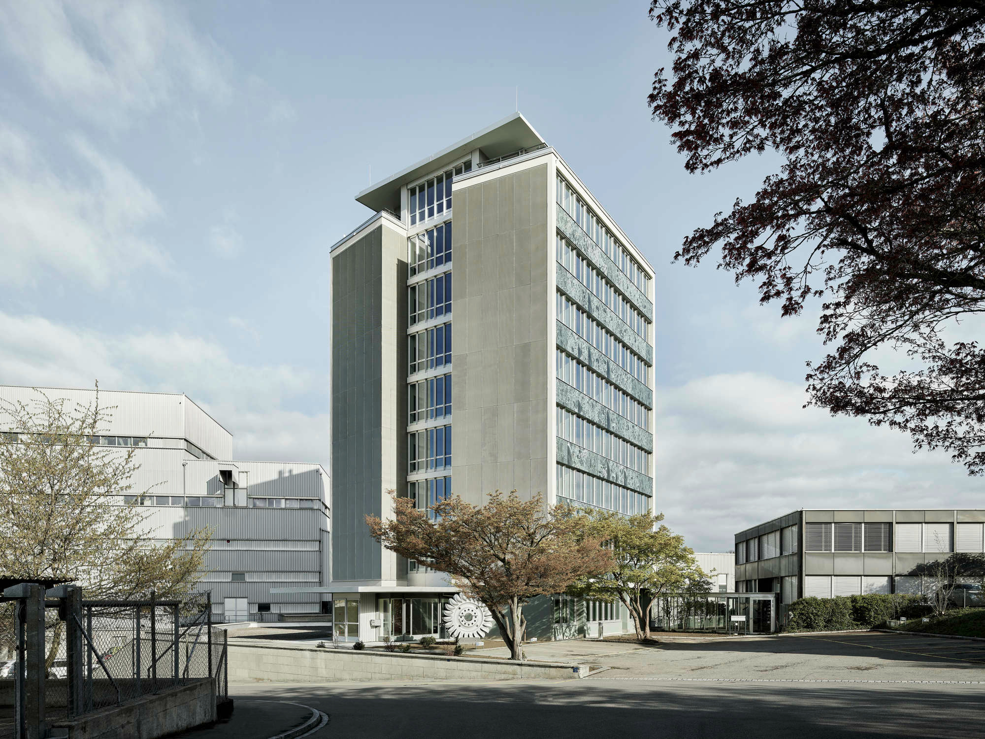 Ehemaliges Verwaltungsgebäude der Kabelwerke Brugg | Fassade | Büro ...