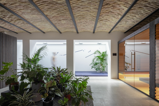 Elysium Spa in Bratislava | Bad und Sanitär | Freizeit/Sport | BauNetz ...