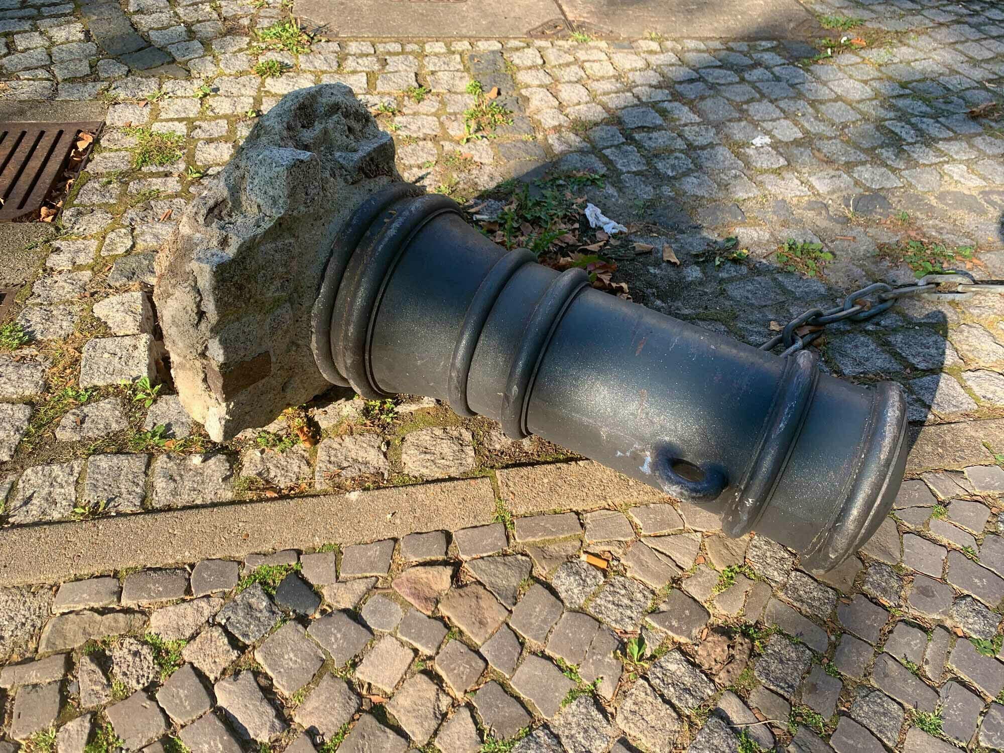 Poller | Fenster und Türen | Zubehör | BauNetz Wissen