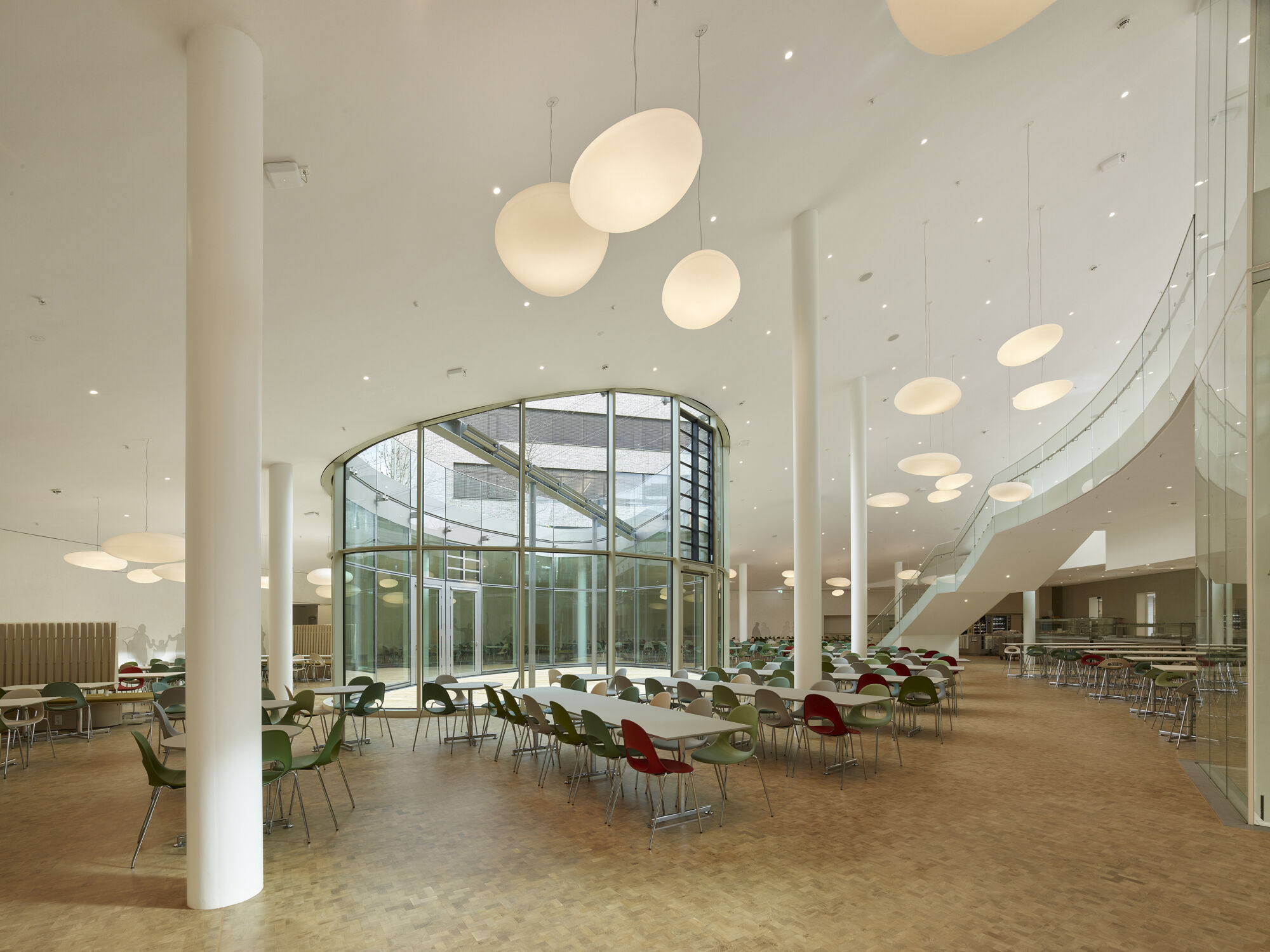 Mensa auf dem Bildungscampus in Heilbronn | Stadt- und Dachbegrünung ...