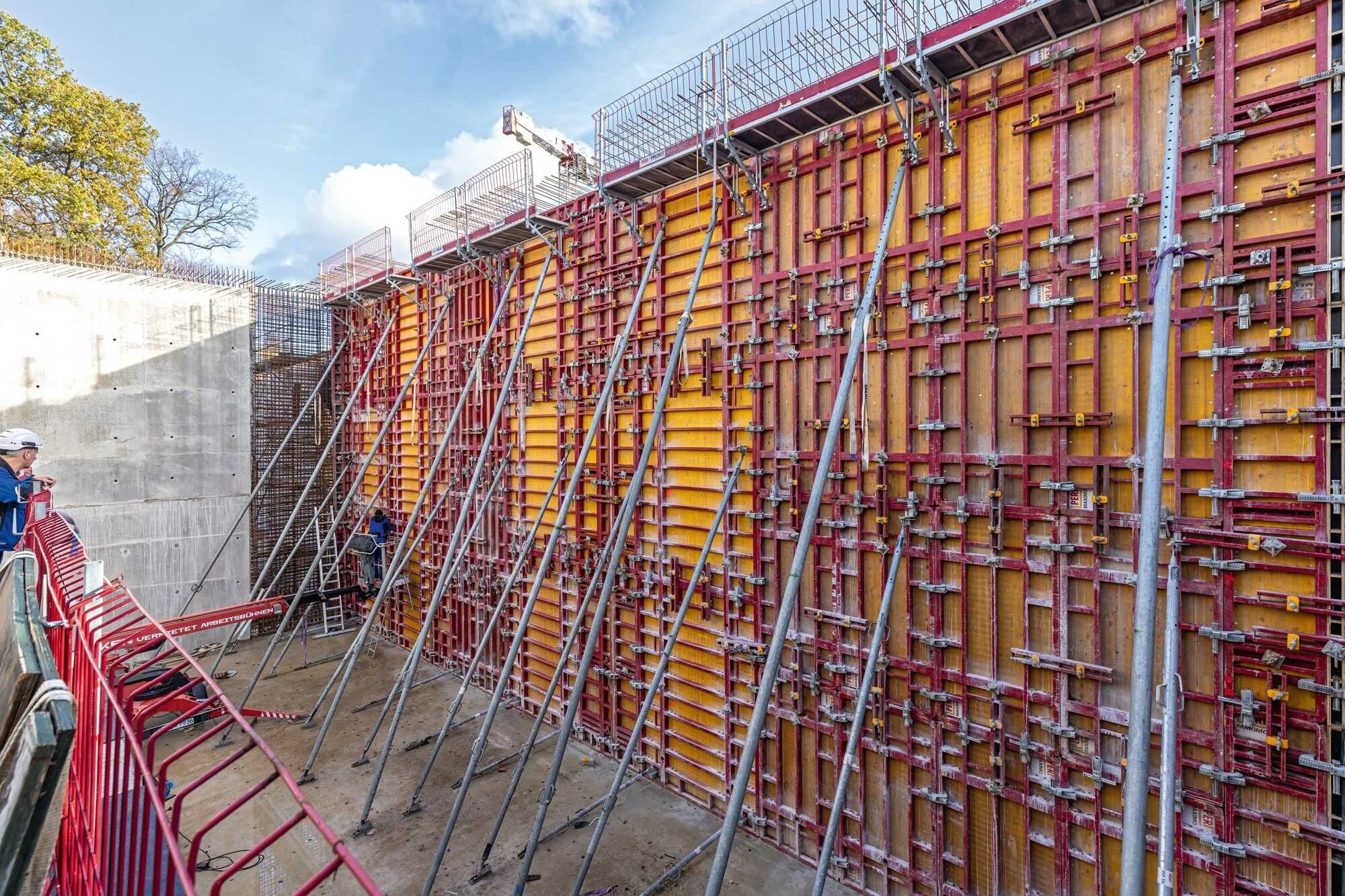 Größter Hochbehälter im Harz | Gerüste und Schalungen ...