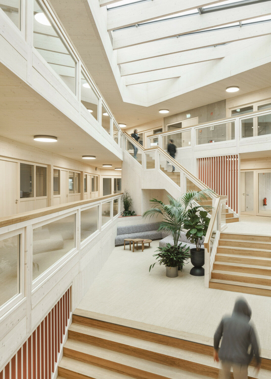 Firmensitz Cadfem in Grafing | Brandschutz | Büro/Gewerbe | BauNetz Wissen