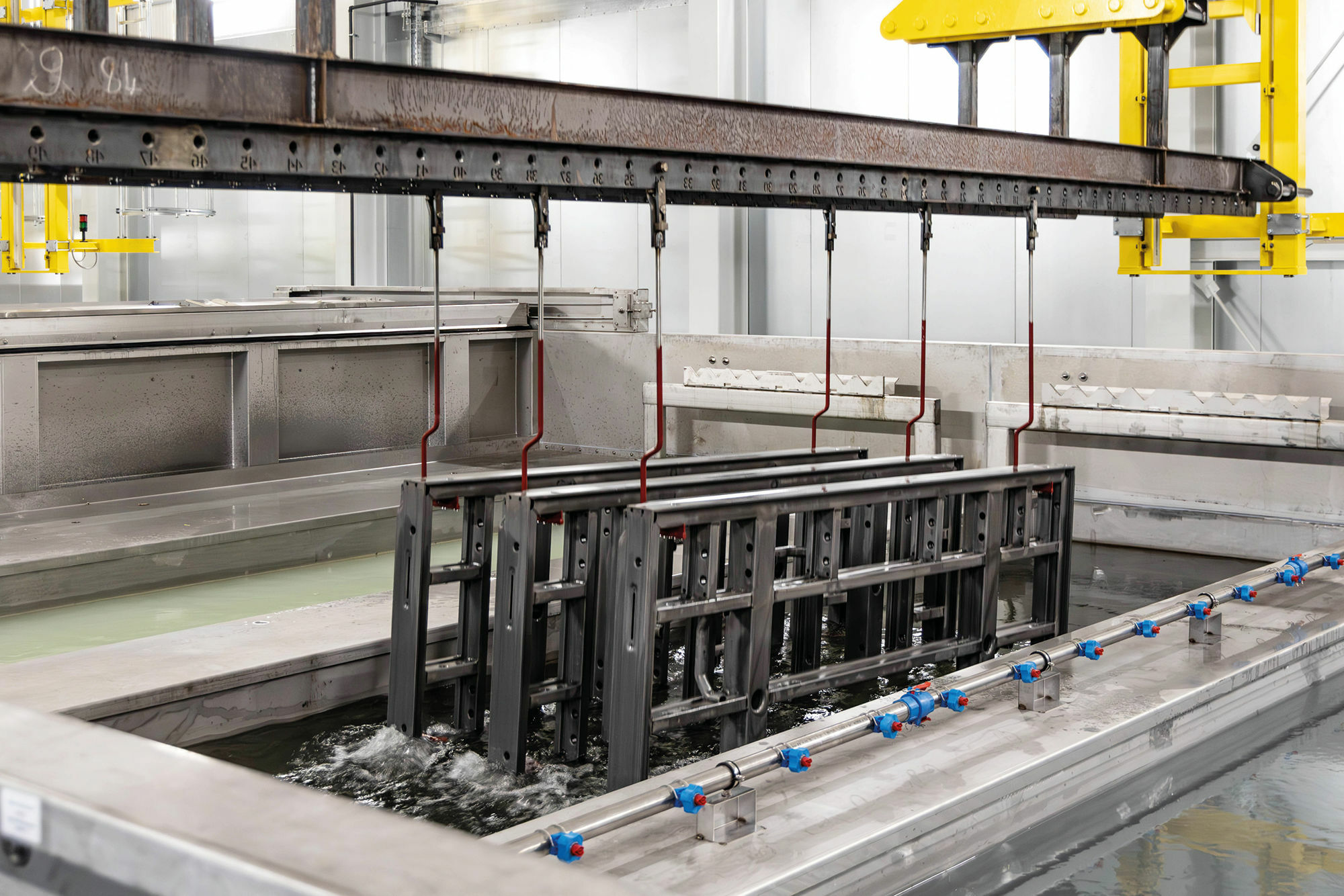 Rahmenschalung in neuer Generation | Gerüste und Schalungen | Produkte ...