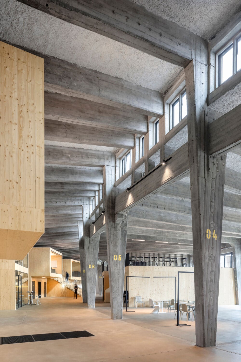 Coppenrath Innovation Centre in Osnabrück | Bauen im Bestand | Gewerbe ...