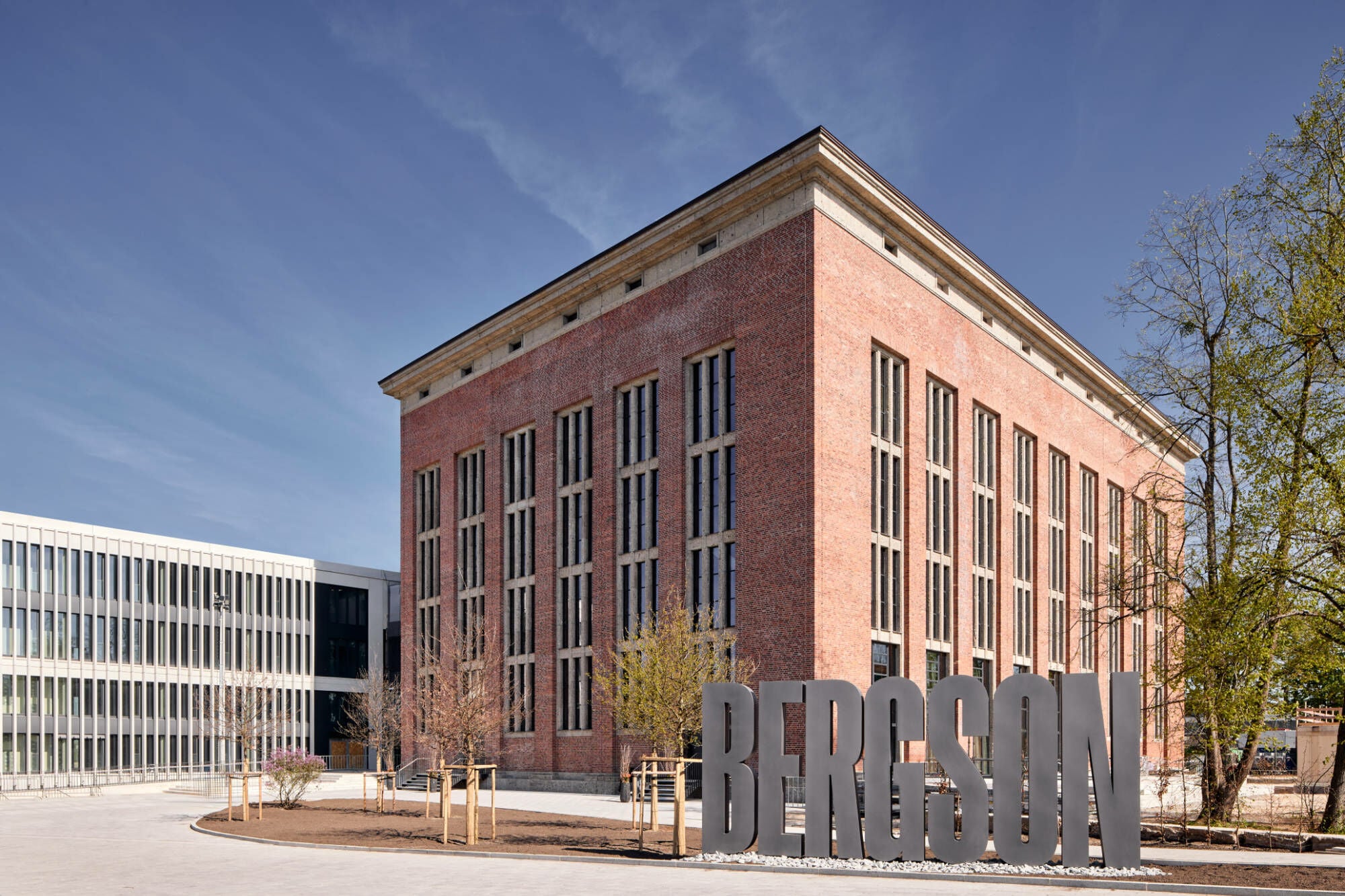 Umbau und Erweiterung: Kunstkraftwerk Bergson in München | Bauen im Bestand | Kulturbauten ...