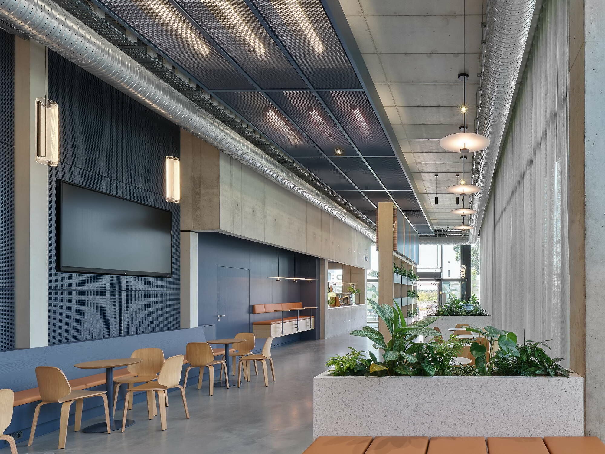 SAP Labs Munich Campus in Garching | Nachhaltig Bauen | Büro | BauNetz ...