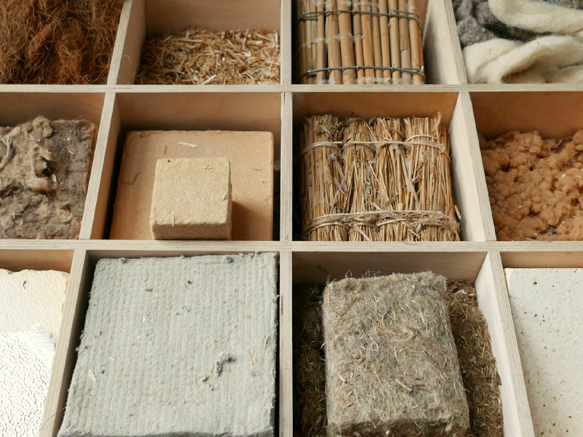 Lehm | Nachhaltig Bauen | Baustoffe/-teile | BauNetz Wissen