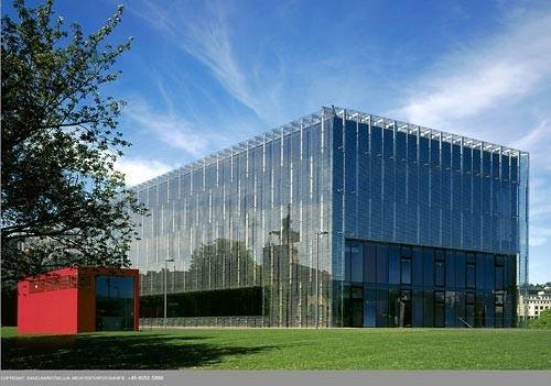 Kunstmuseum Lentos in Linz | Glas | Kultur | BauNetz Wissen