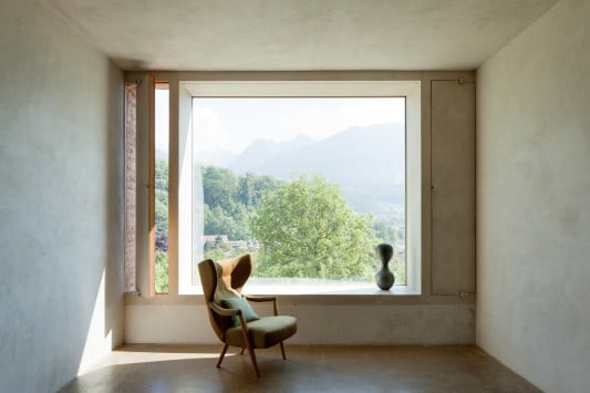 Wohnhaus aus Lehm in Schlins | Nachhaltig Bauen | Wohnen | BauNetz Wissen