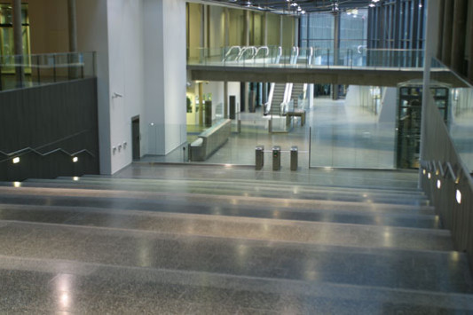 T-Mobile-Center St. Marx in Wien | Sicherheitstechnik | Büro/Gewerbe ...