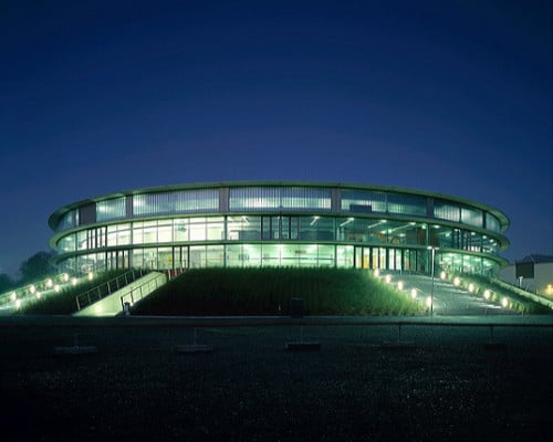 EWE Arena in Oldenburg | Solar | Sport/Freizeit | Baunetz_Wissen