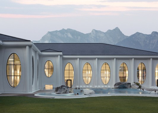 Tamina Therme in Bad Ragaz | Bad und Sanitär | Freizeit/Sport | BauNetz ...
