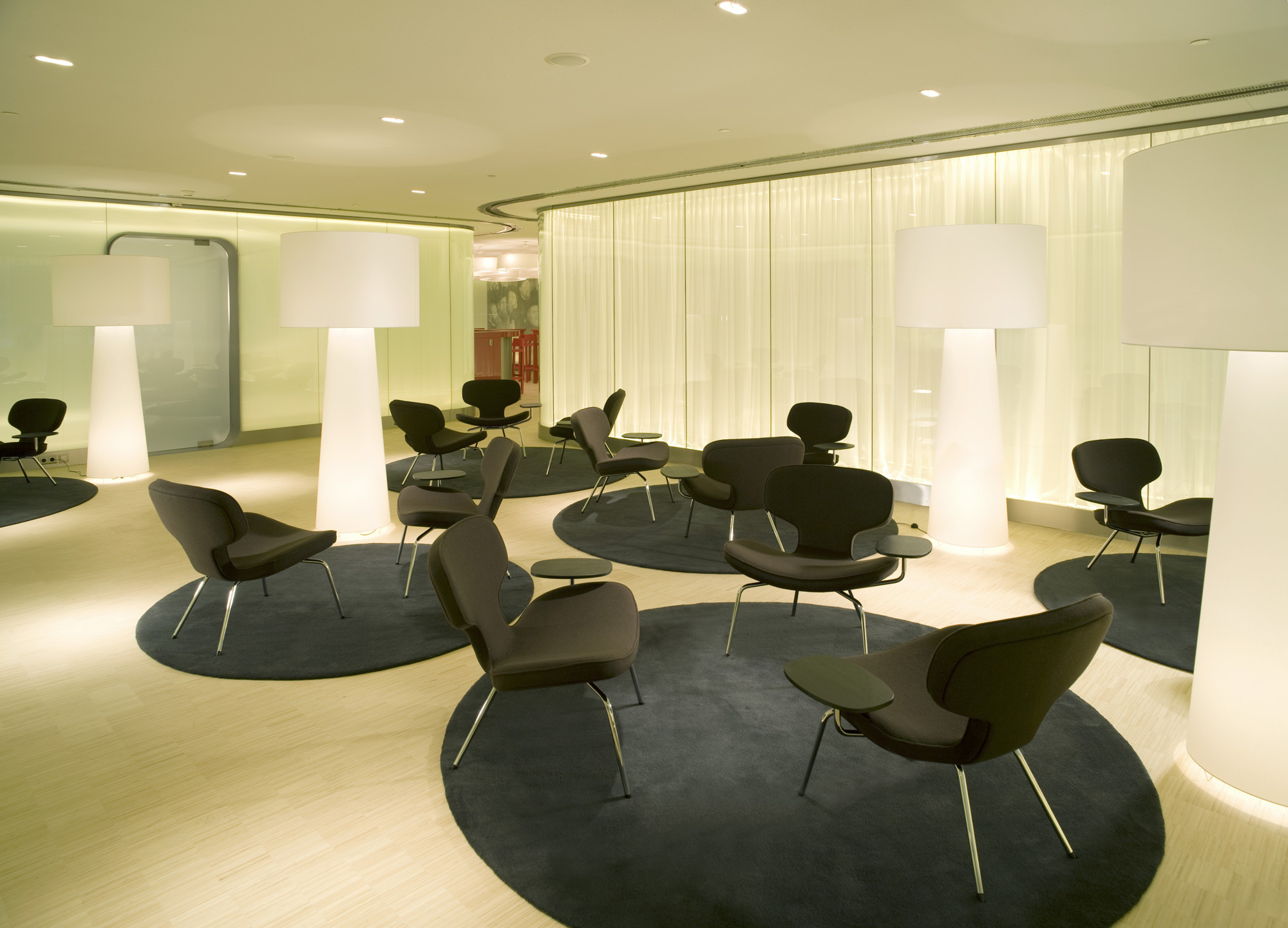 VIP Center am Flughafen Schiphol in Amsterdam | Boden | Hotel ...